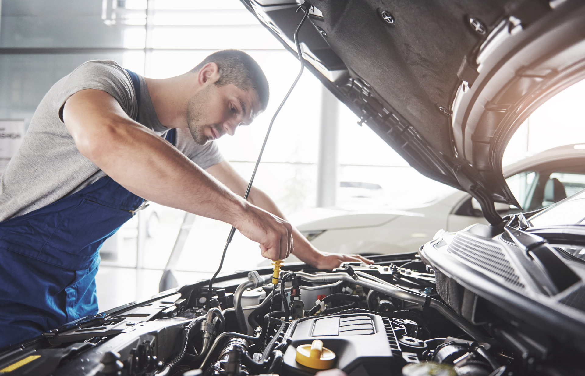 Honda Engine Repair Dubai - Honda Repair Al Quoz | Golden Horse Car Service
