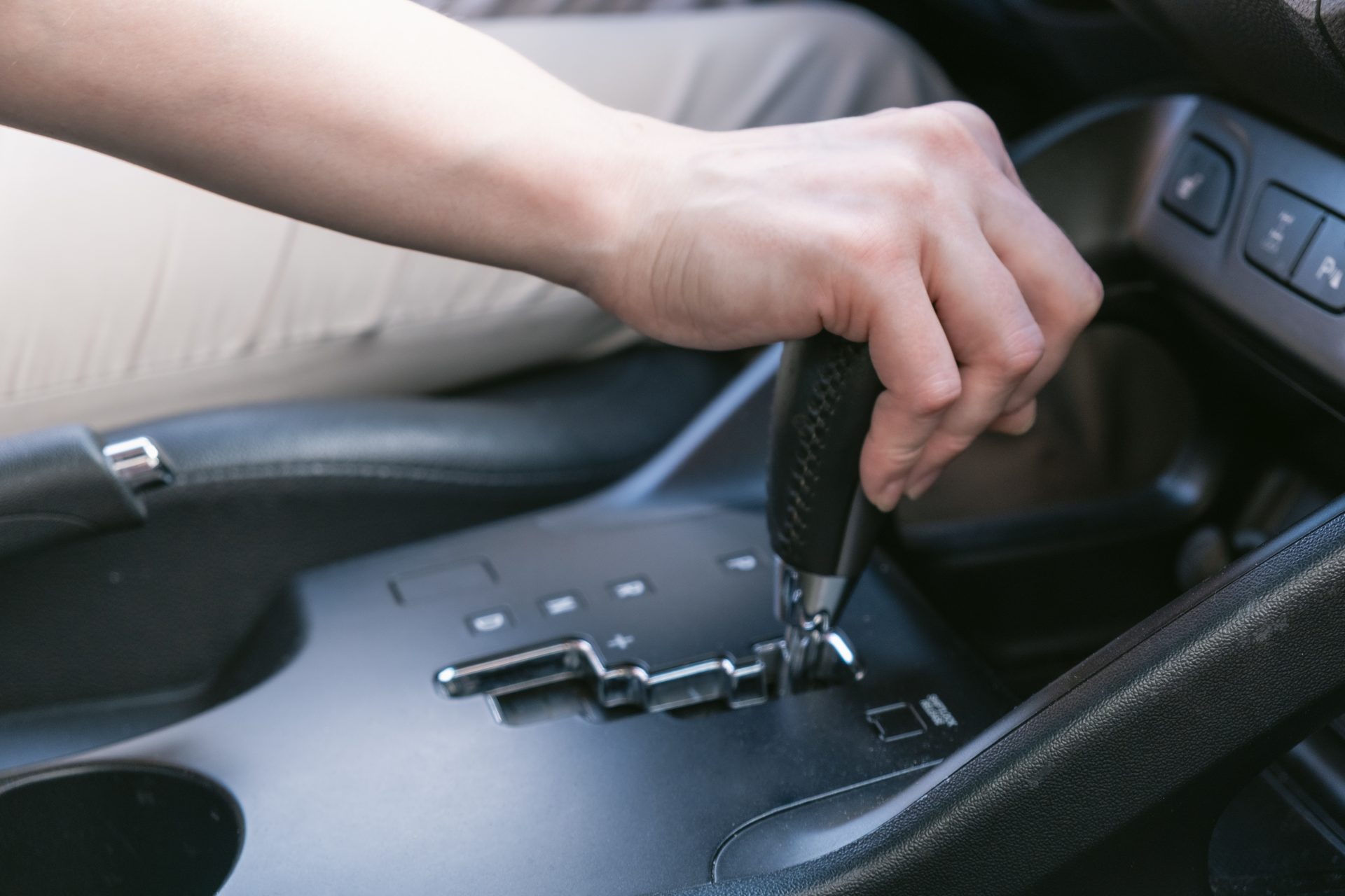 Why is my car not shifting gears ? Common automatic transmission issues